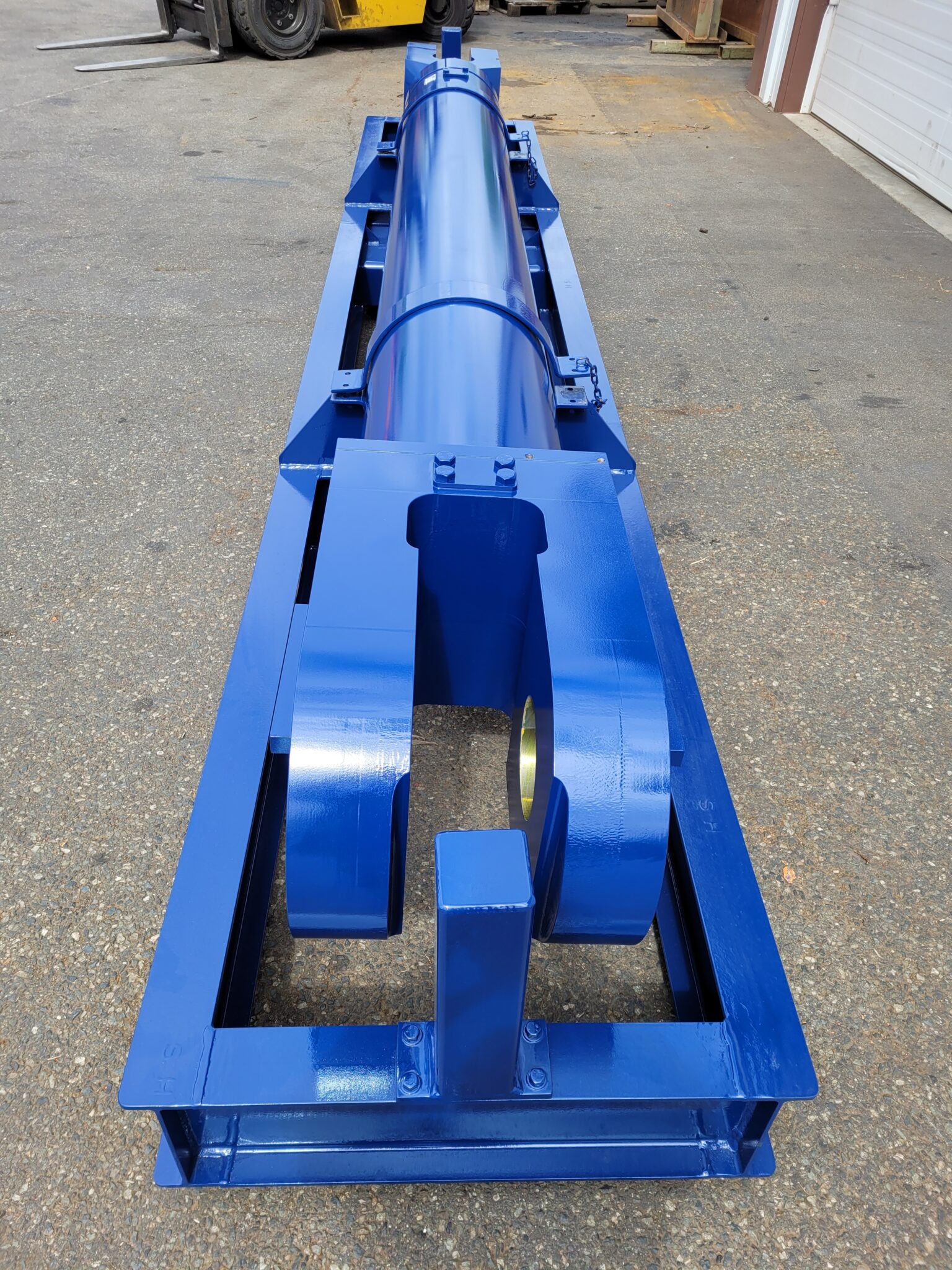 Komatsu® Hydraulic Shovels - Bridge Machine